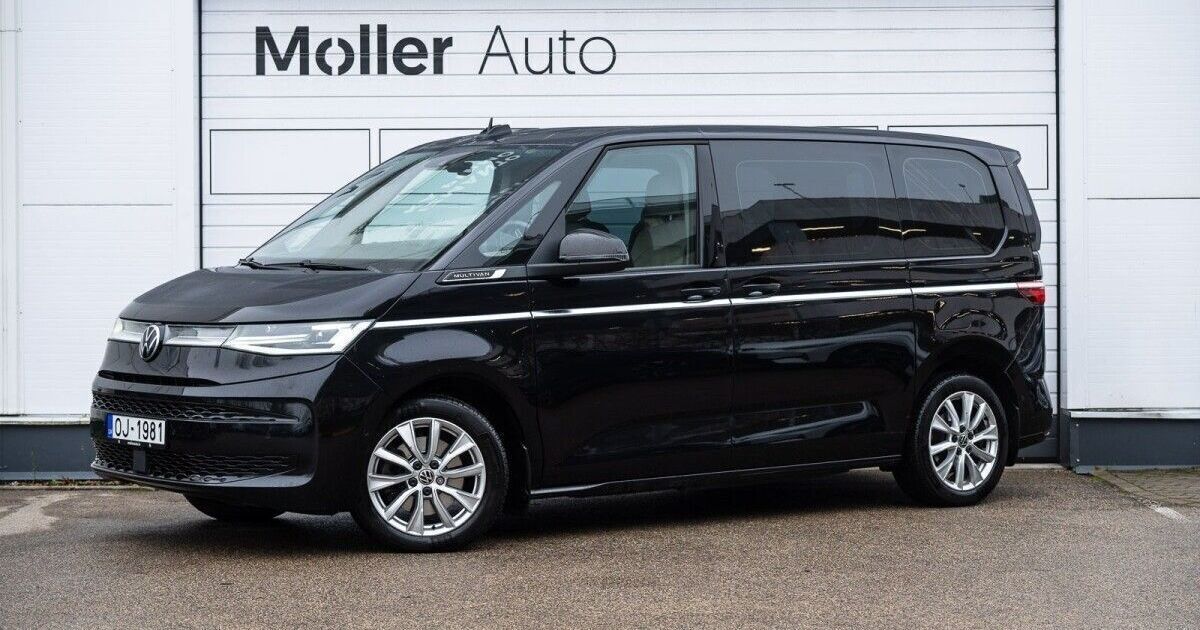 Продается подержанный автомобиль Volkswagen Multivan, 2023, 79 187 км