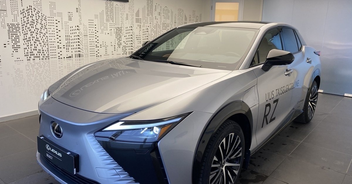 For sale used car Lexus RZ Luxury, 2025, 18 000 km, 132 kW