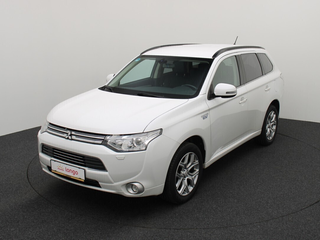 Продается подержанный автомобиль Mitsubishi Outlander Executive