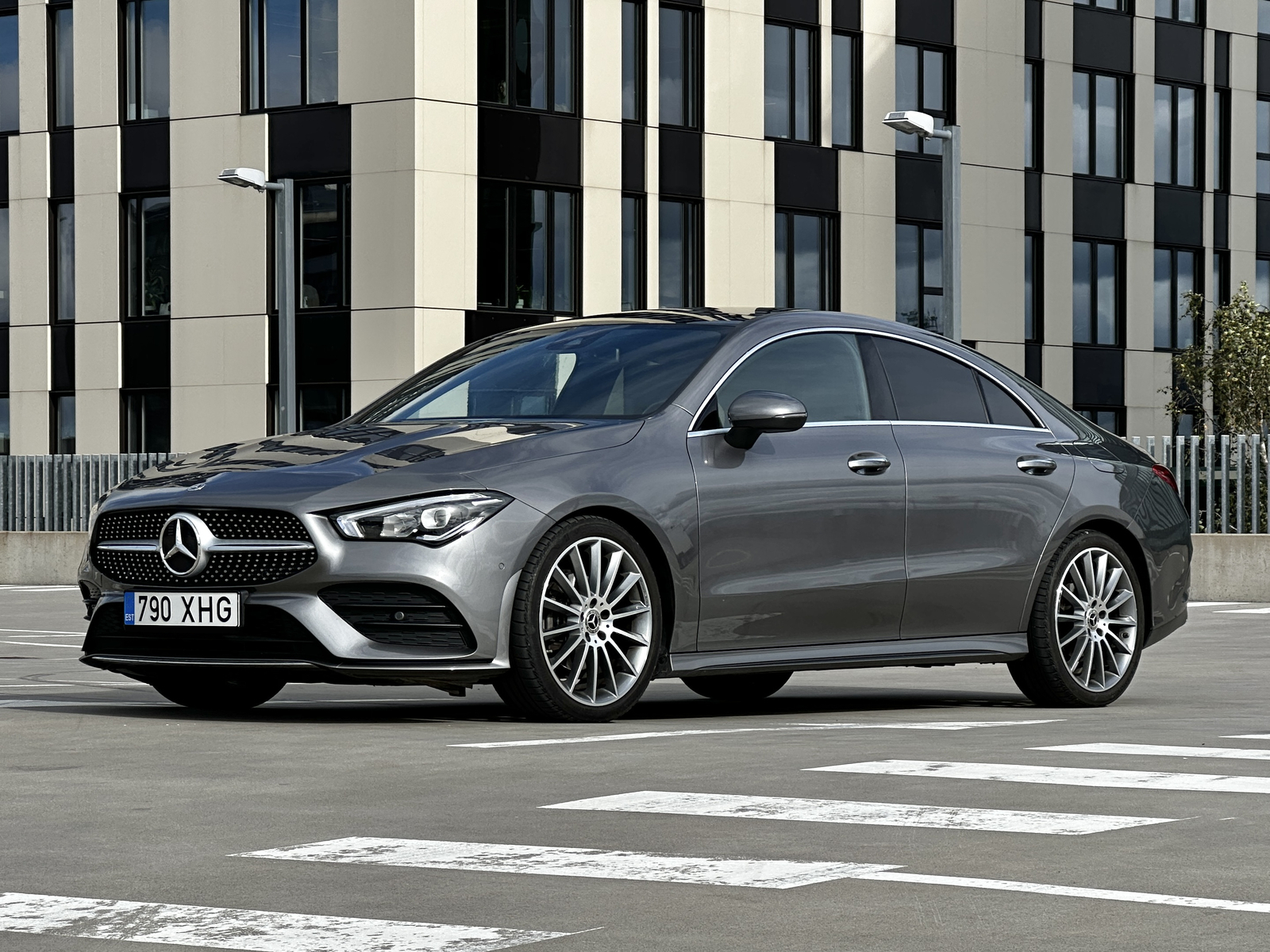 Anda rendile kasutatud auto Mercedes-Benz CLA 180 AMG, 2021, 57 550