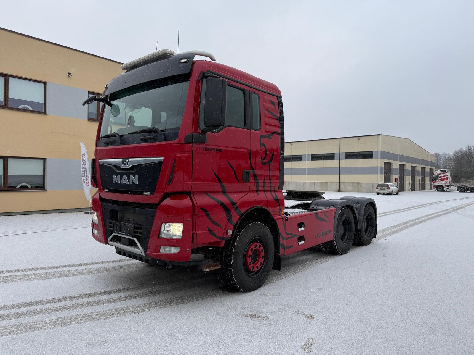 For sale naudota sunkvežimis MAN TGX BIG AXELS+ HYDRAULICS+RETARDER